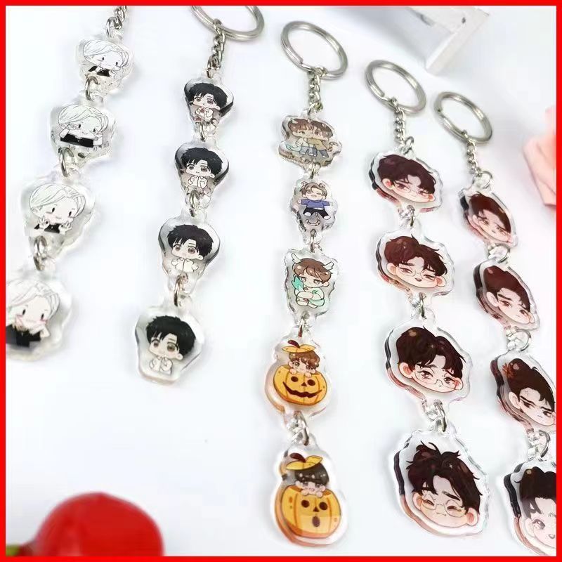 Crafting Memories: The Magic of Clear Acrylic Keychains – Vogesey
