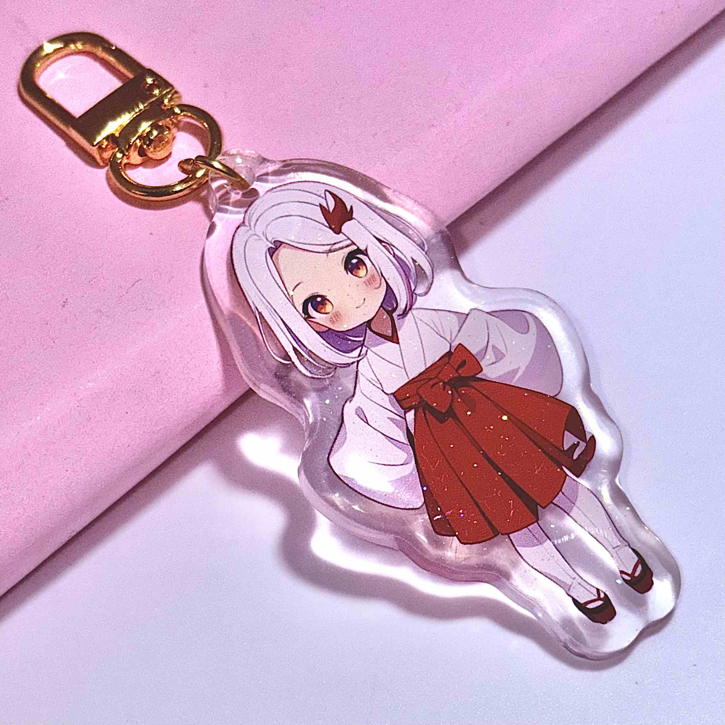 Custom Epoxy Glitter Acrylic Keychain Art Ideas Epoxy Acrylic Charms ...